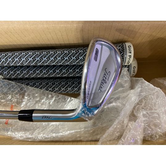 Titleist 718 CB Irons Steel Shafts Right CUSTOM CUSTOM 4-PW (Custom ...