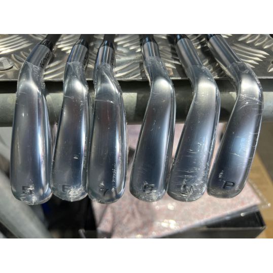 Cobra King RADSPEED Graphite Irons Right CUSTOM 5-PW (Custom 41281 ...