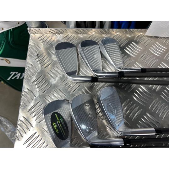 Cobra King RADSPEED Graphite Irons Right CUSTOM 5-PW (Custom 41281 ...