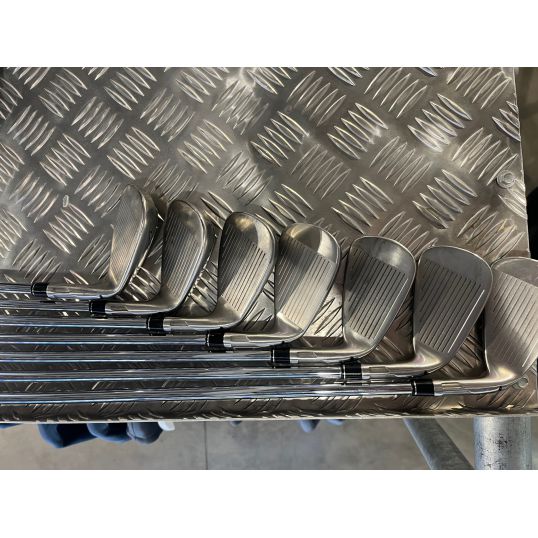 TaylorMade SIM 2 Max Irons Steel Shafts Left CUSTOM 5-PW+AW (Custom 44467) (Used - 3 Star ...